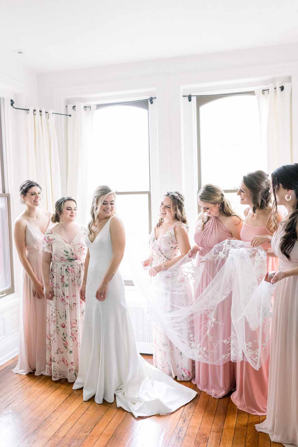 Chic Spring Decatur House Wedding - Bellwether Events