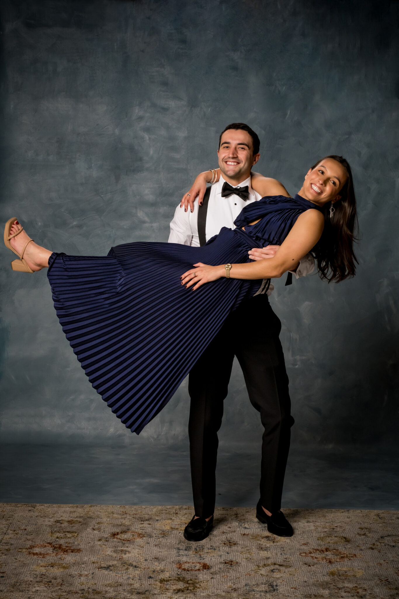 Vanity Fair Portrait Salon: A Pop Up Wedding Photo Studio